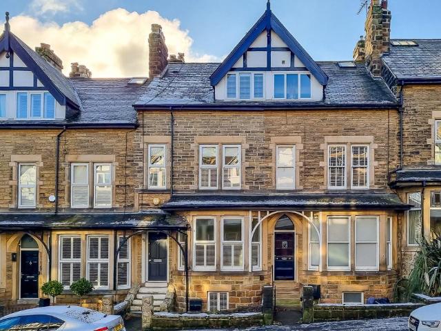 5 bedroom terraced house for sale