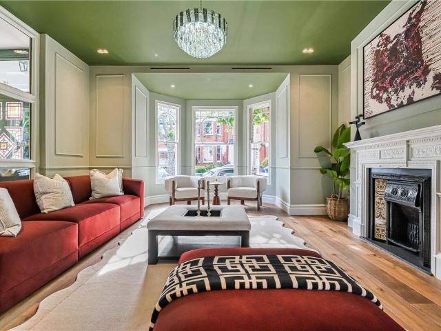 5 bedroom terraced house for sale