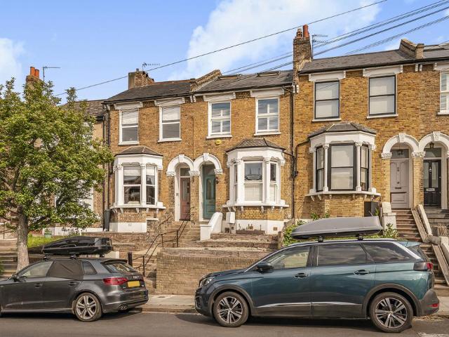 5 bedroom terraced house for sale