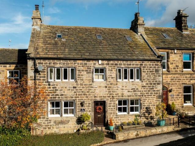 5 bedroom terraced house for sale