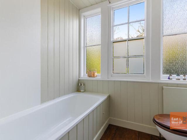 5 bedroom terraced house for sale in Central Exeter, EX4
