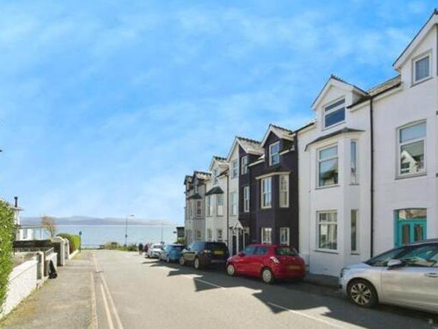 5 Bedroom Terraced House For Sale In Criccieth, Gwynedd