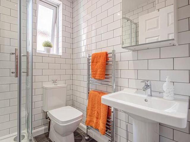 5 bedroom terraced house for sale in Barrack Road, Exeter, EX2