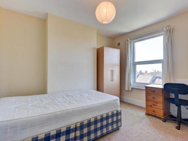 5 bedroom terraced house for sale in Brading Road, BN2