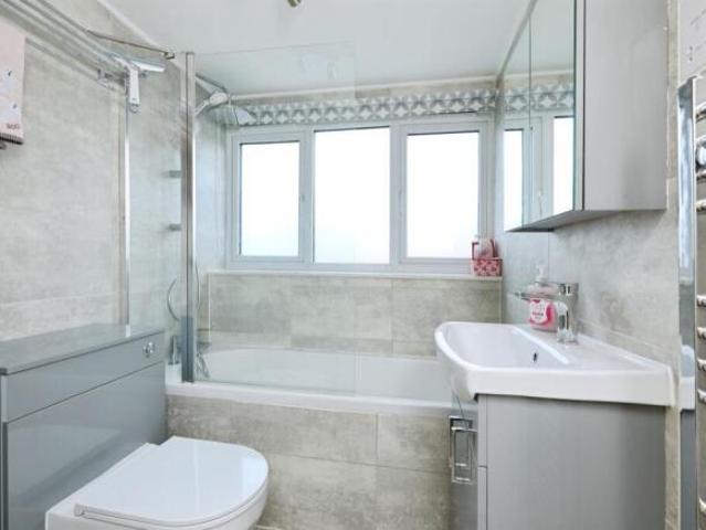 5 bedroom terraced house for sale in Glencoe Road, SHEFFIELD, S2