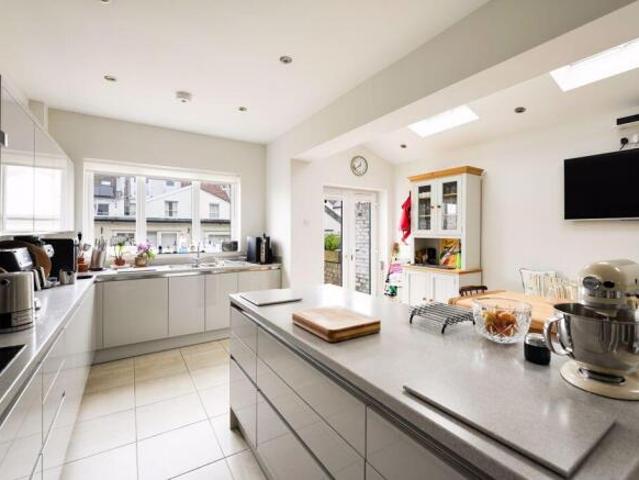 5 bedroom terraced house for sale in Devonshire Road | Westbury Park, BS6