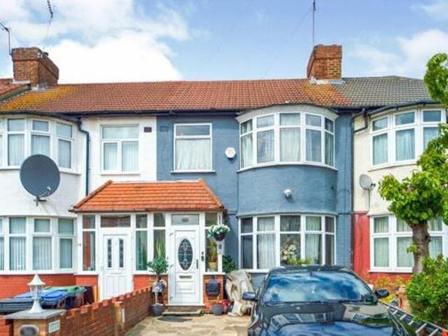 5 Bedroom Terraced House For Sale In Enfield