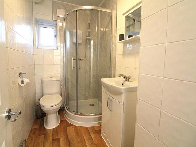 5 bedroom terraced house for sale in Eastfield Road, Peterborough, PE1