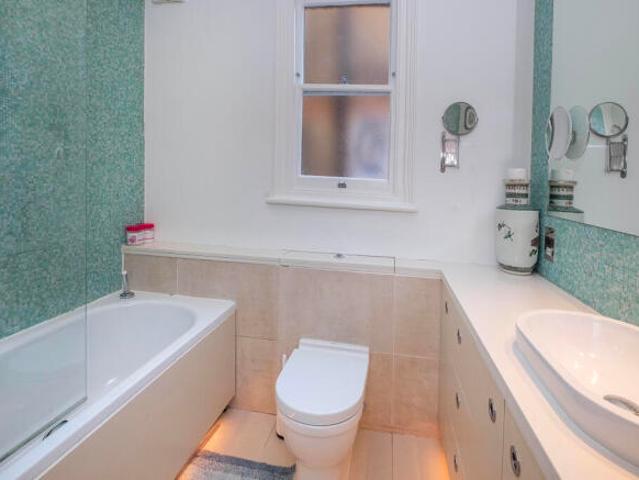 5 bedroom terraced house for sale in Kingston Lane, Teddington, TW11