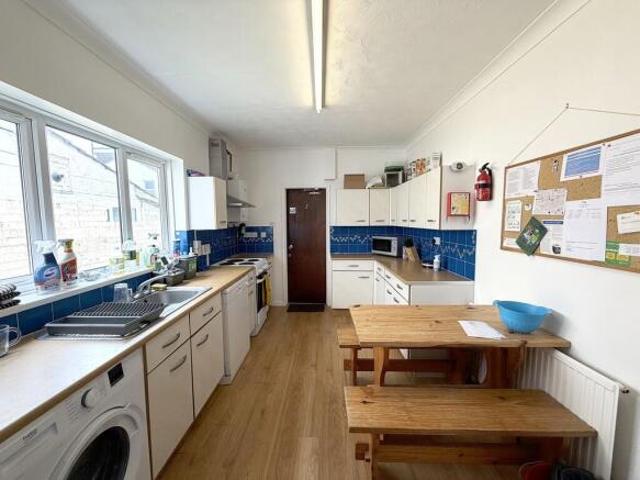 5 bedroom terraced house for sale in Hudson Road, Southsea, PO5