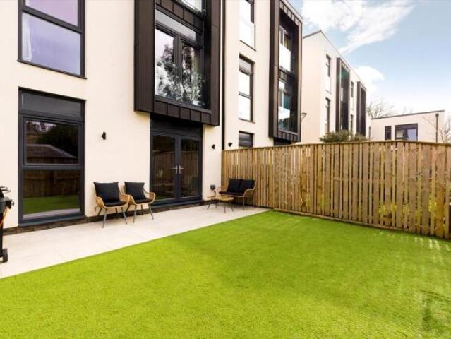 5 bedroom terraced house for sale in James Gall Wynd, Edinburgh EH16