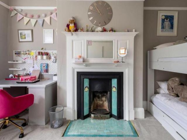 5 bedroom terraced house for sale in Oaklands, Gosforth, NE3