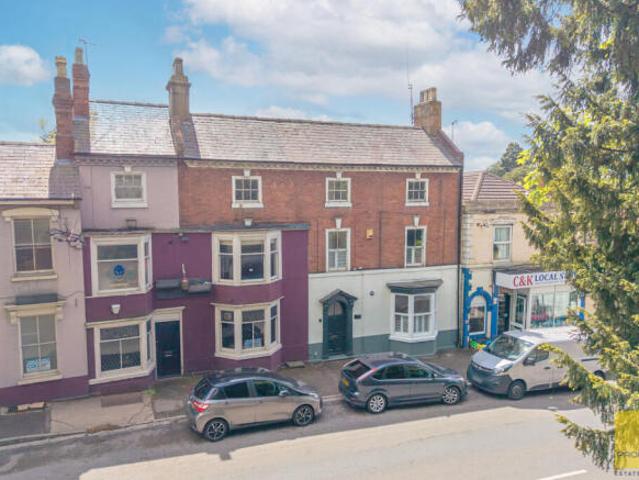 5 bedroom terraced house for sale in London Road, Worcester, Worcestershire, WR5