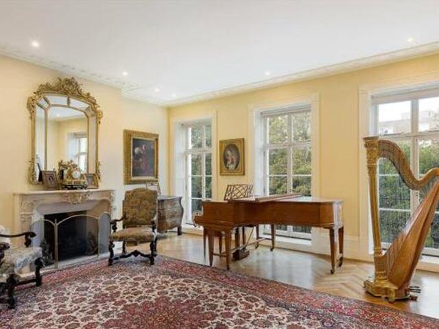 5 Bedroom Terraced House For Sale In London