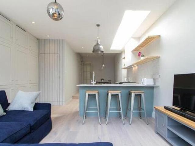 5 Bedroom Terraced House For Sale In London