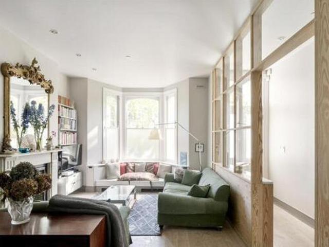 5 Bedroom Terraced House For Sale In London
