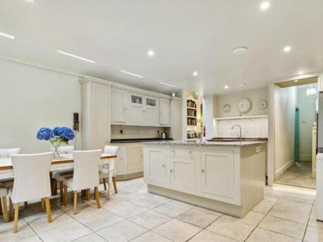 5 Bedroom Terraced House For Sale In London