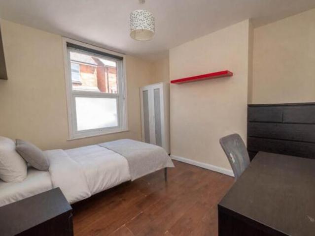 5 bedroom terraced house for sale in Lancaster Road, Canterbury, CT1