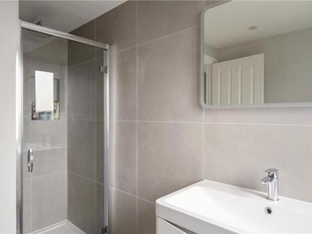 5 bedroom terraced house for sale in Magdalen Road, London, SW18