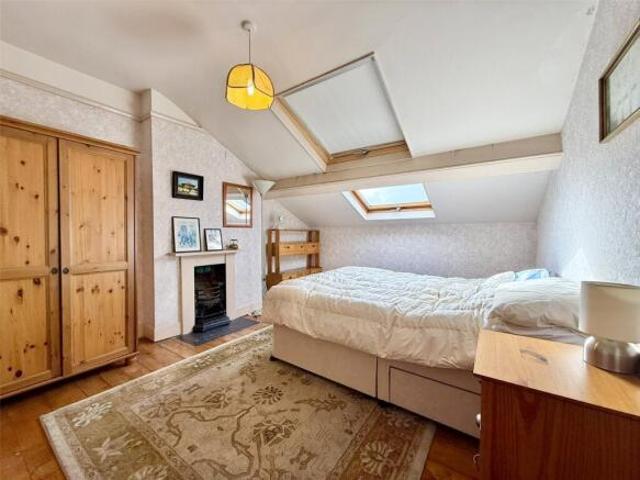5 bedroom terraced house for sale in Marine Terrace, Waterloo, L22