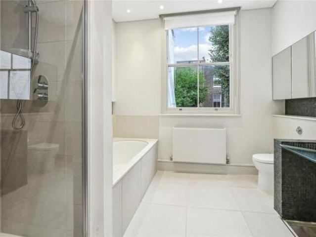 5 bedroom terraced house for sale in Shalcomb Street, London, SW10