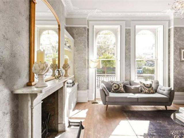 5 bedroom terraced house for sale in St. Georges Road, Cheltenham, Gloucestershire, GL50