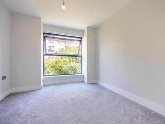 5 bedroom terraced house for sale in ST HILDAS MEWS, Chalkwell, SS0