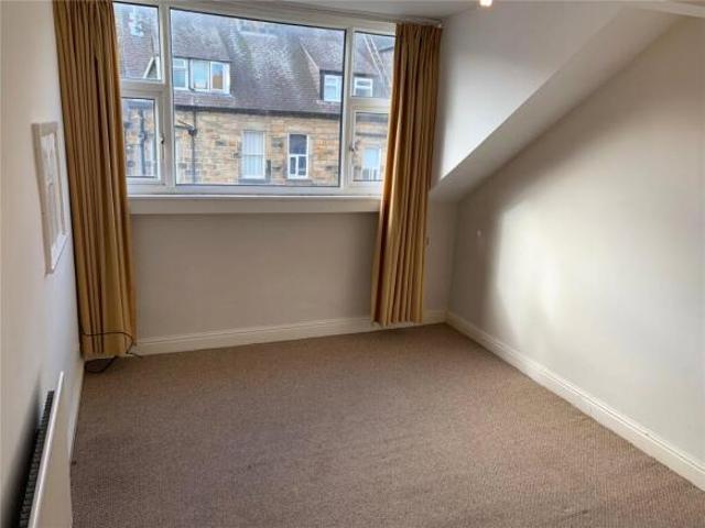 5 bedroom terraced house for sale in St Marys Avenue, Harrogate, North Yorkshire, HG2