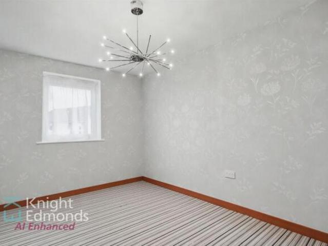 5 bedroom terraced house for sale in Stafford Gardens, Maidstone, ME15