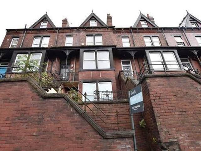 5 bedroom terraced house for sale in Stanningley Road Leeds LS12