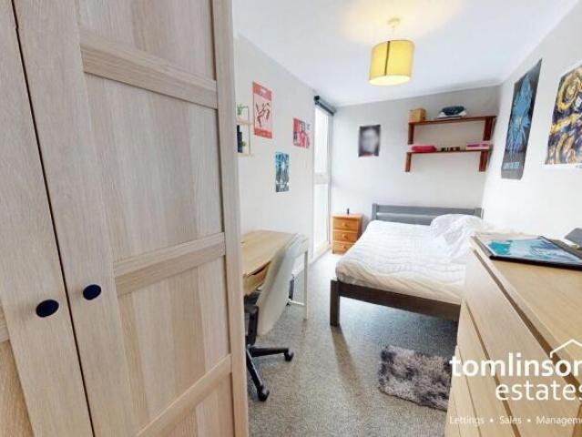 5 bedroom terraced house for sale in Park Road, Lenton, Nottingham, NG7 1LB, NG7