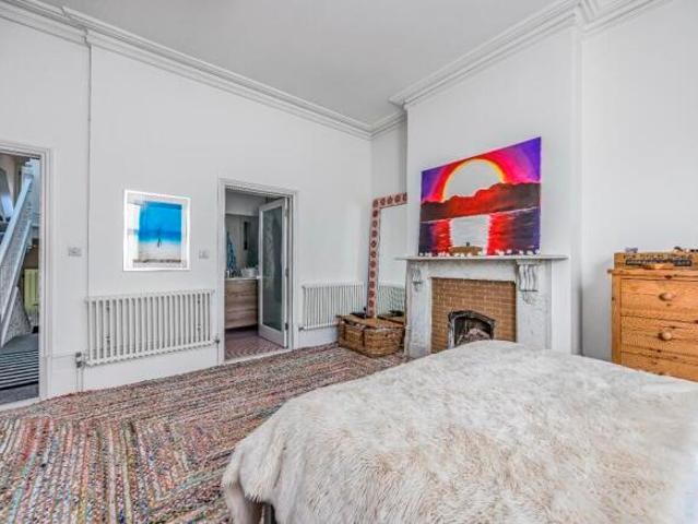 5 bedroom terraced house for sale in Pelham Road, Southsea, PO5