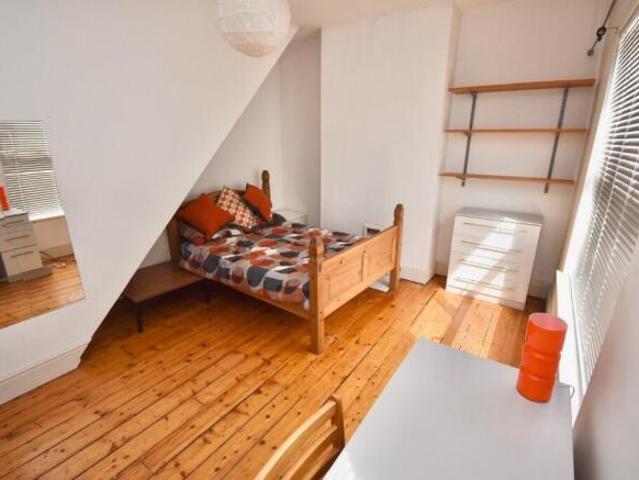 5 bedroom terraced house for sale in Whitby Road, Fallowfield, Manchester, M14