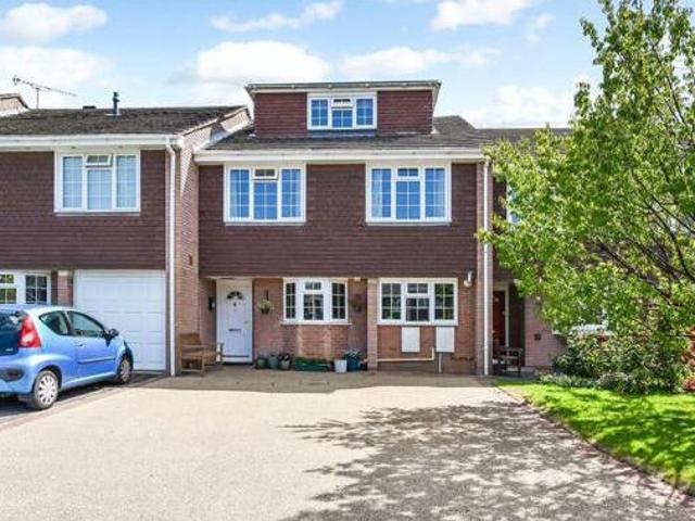 5 Bedroom Terraced House For Sale In Whitenap, Romsey