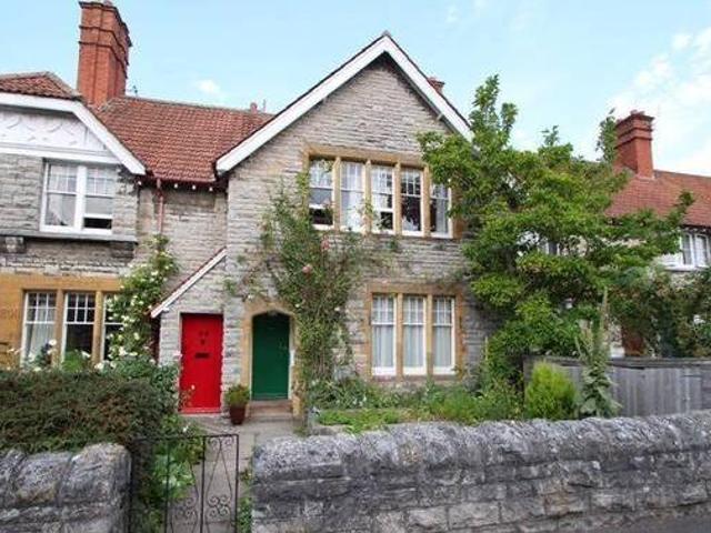 5 bedroom terraced house for sale in Wilfrid Road Street BA16