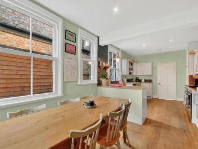 5 bedroom terraced house for sale in Telford Terrace, York, YO24