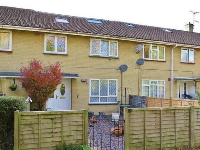 5 bedroom terraced house for sale in Three Bridges Crawley RH10 RH10