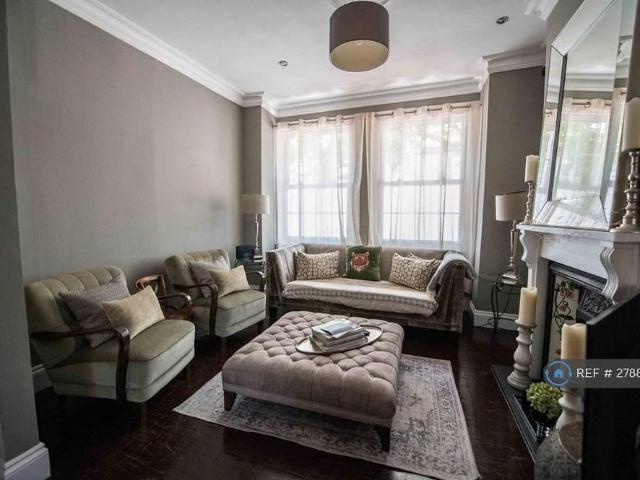 5 bedroom terraced house to rent