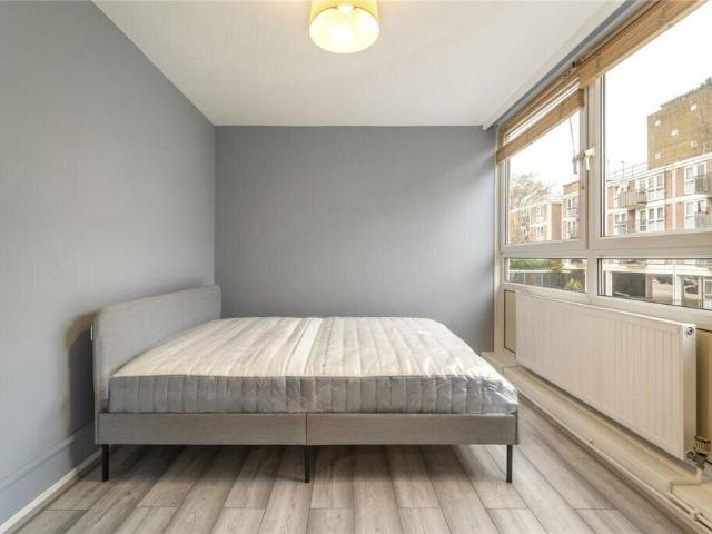 5 bedroom terraced house to rent
