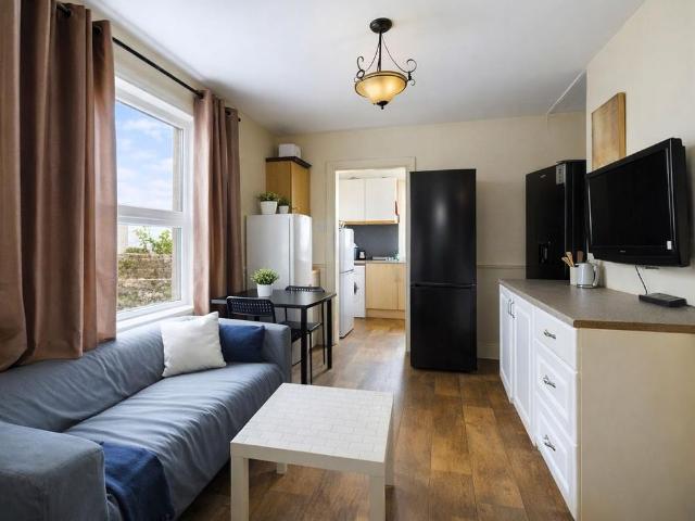 5 bedroom terraced house to rent