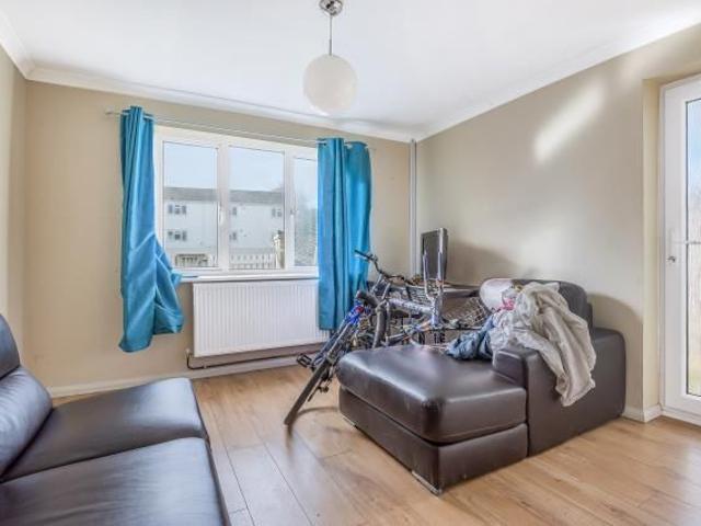 5 bedroom terraced house to rent