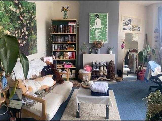 5 bedroom terraced house to rent