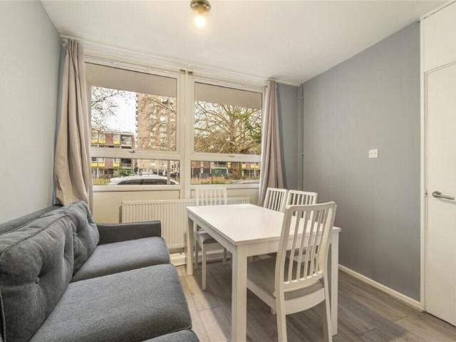 5 bedroom terraced house to rent