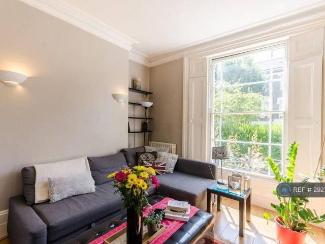 5 bedroom terraced house to rent