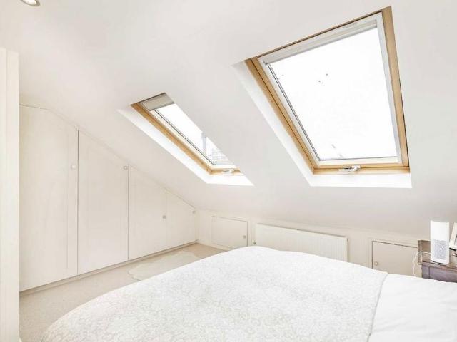 5 bedroom terraced house to rent