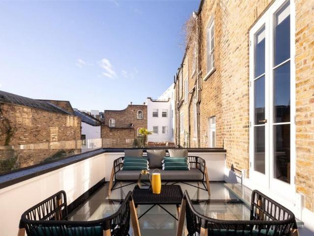 5 bedroom terraced house to rent
