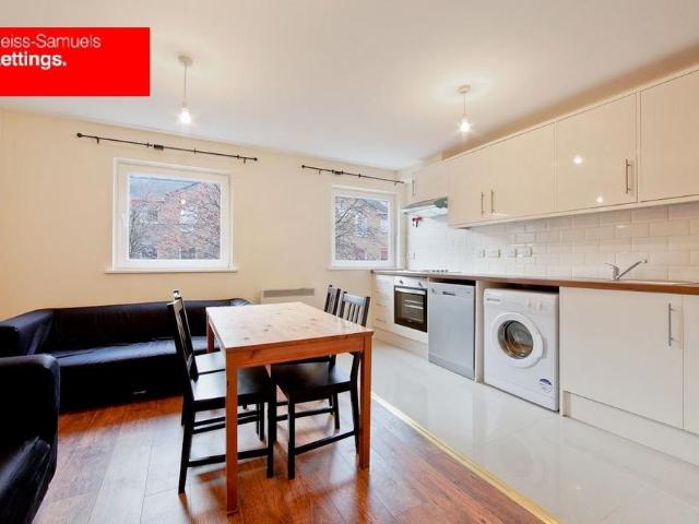 5 bedroom terraced house to rent