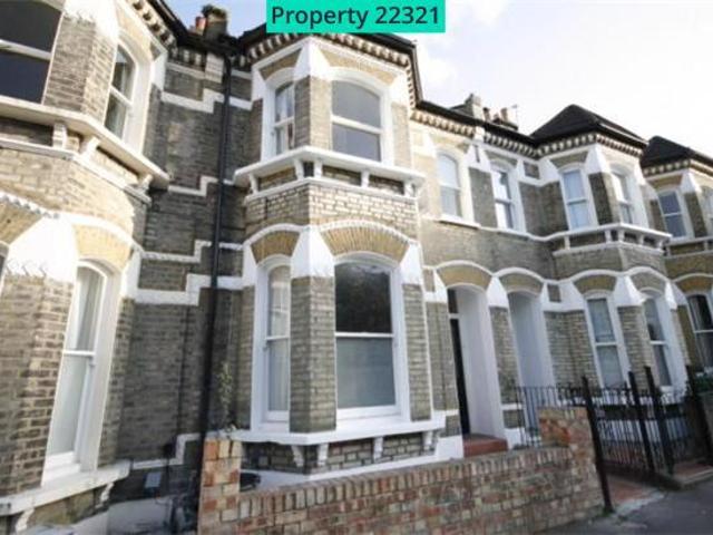 5 bedroom terraced house to rent