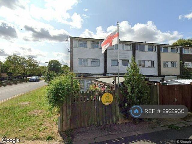 5 bedroom terraced house to rent