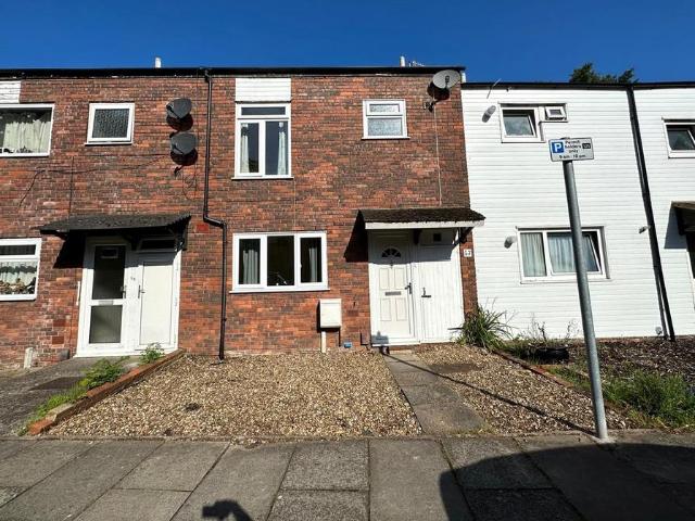 5 bedroom terraced house to rent